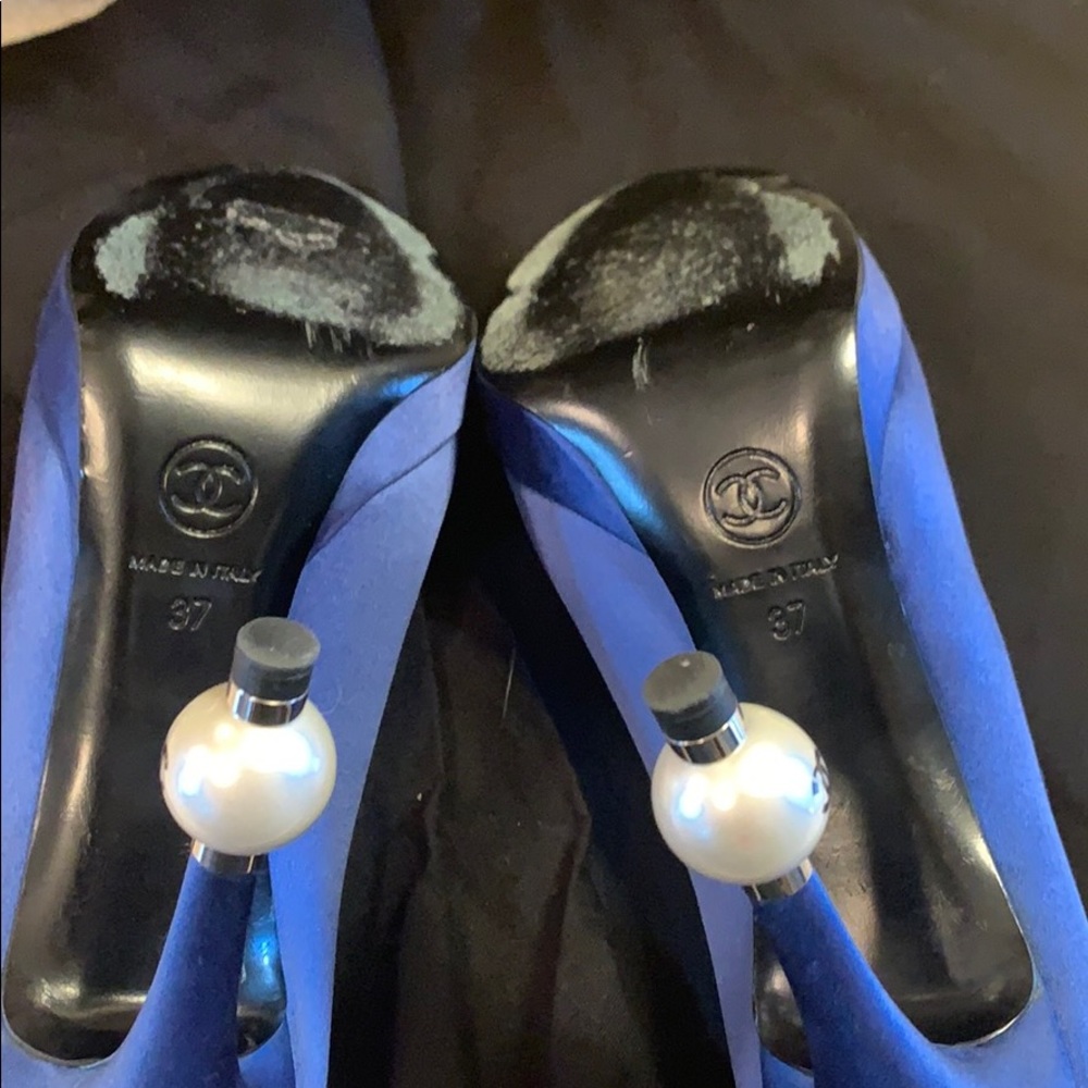 Stunning Rare Chanel Satin Pearl Platforms - Gem